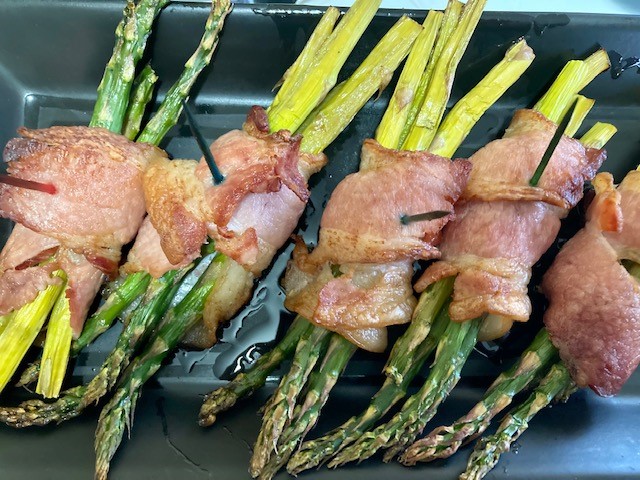 What Do Elves Eat, Anyway? | EN World D&D & Tabletop RPG News & Reviews